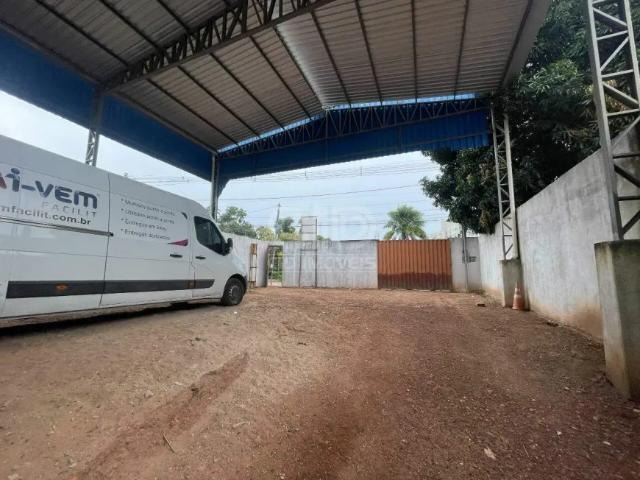 Barracão comercial no bairro Ribeirão do Lipa