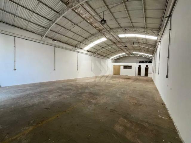 Barracão comercial para alugar no bairro Caxambu em Piracicaba