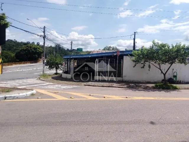 Barracão de esquina comercial na Av. Itatiba em Jundiaí, SP