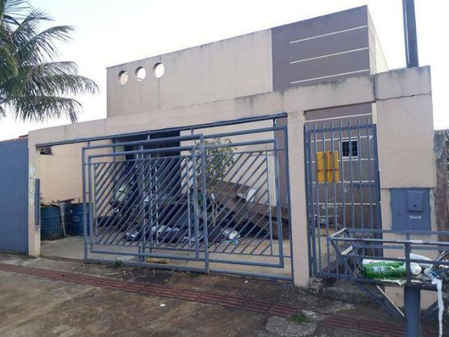 Barracão em Jardim Neman Sahyun, Londrina/PR de 130m² à venda por R$ 449.000,00
