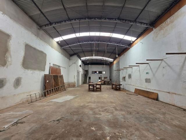 Barracão em São Dimas, Piracicaba/SP de 330m² para locação R$ 8.500,00/mes