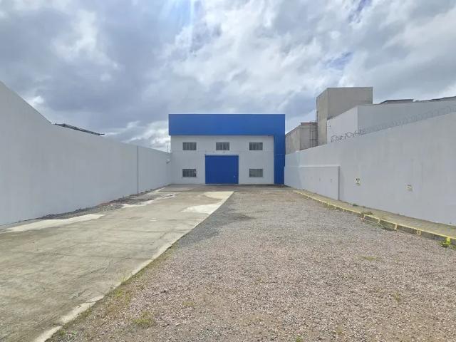 Barracão/Galpão no Xaxim de 1200 m²