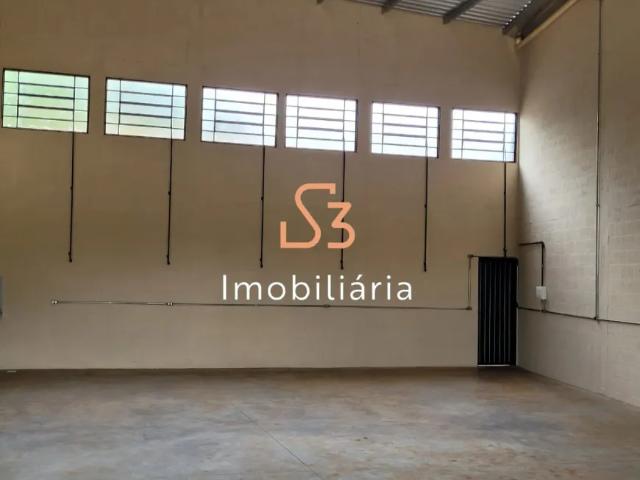 Barracao comercial em uberlândia mg, dona zulmira