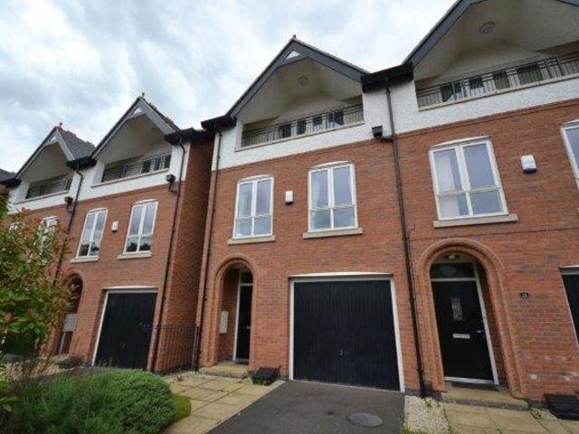 Barradale Court, Stoneygate, Leicester LE2, 3 bed property to rent, £1,500 pcm | PrimeLocation