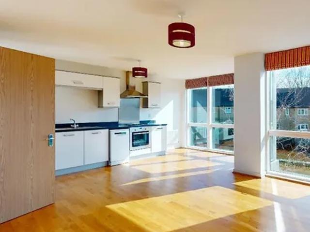 Barratt Homes, 1100 Great West Road, London, TW8 0HE, United Kingdom | 2 bed house for rent #166931862 | Rentberry