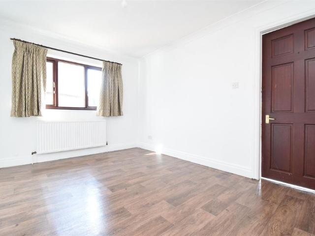 Barratts Road, Wakefield