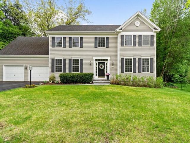 Barrett Ln, Williston, Home For Sale