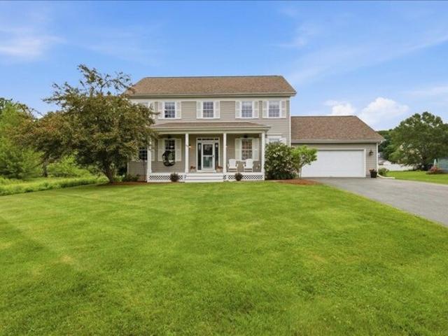 Barrett Ln, Williston, Home For Sale