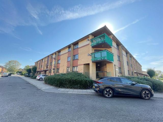 Barrington Mews, Oldbrook, Milton Keynes MK6, 1 bed flat to rent, £925 pcm | PrimeLocation