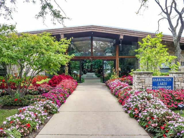 Barrington Lakes Apartments 1 Bedroom Apartment for Rent at 2200 Hassell Rd, Hoffman Estates, IL 60169