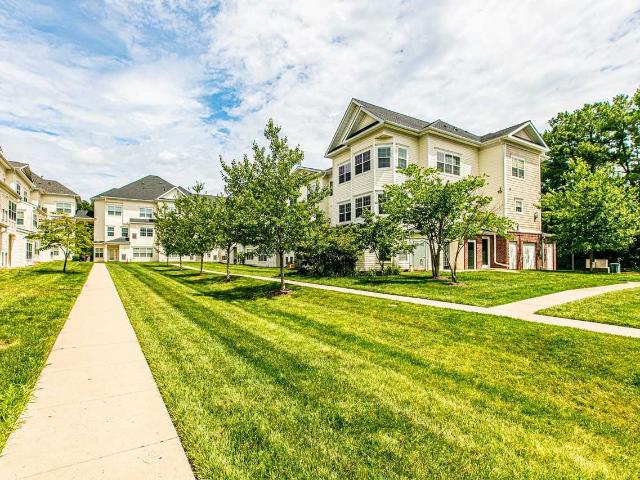 Barrington Park 2 Bedroom Apartment for Rent at 10275 Dorchester Pl, Manassas, VA 20110