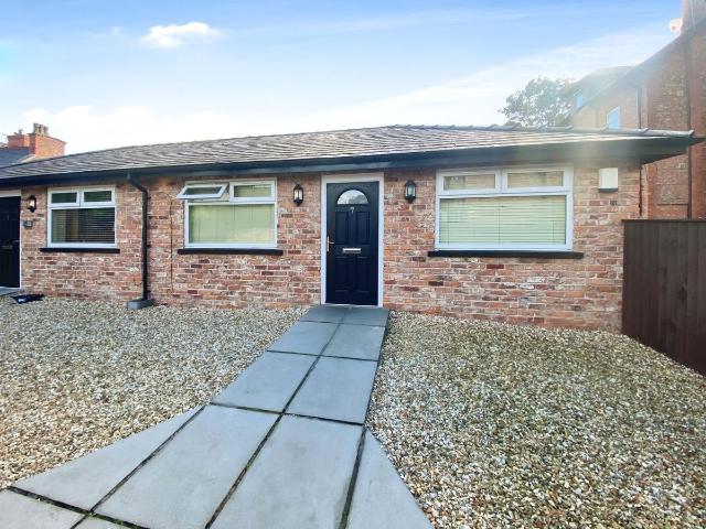 Barrington Road, Altrincham, Cheshire WA14, 1 bed bungalow to rent, £1,200 pcm | PrimeLocation