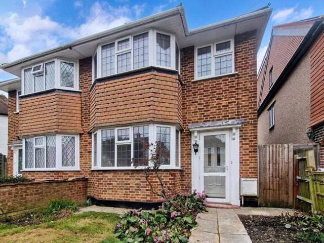 Barrington Road, Sutton, 3 Bedroom Semi detached