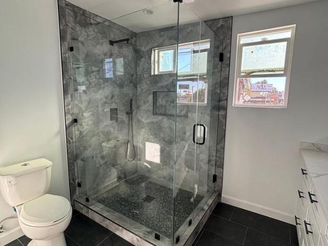 Barrington Studio Apartment for Rent at 2280 S Barrington Ave, Los Angeles, CA 90064 West Los Angeles