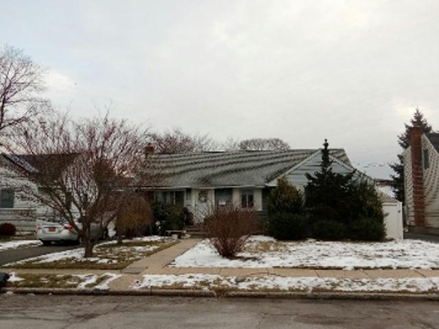 Barrie Ave