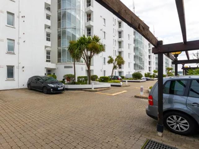Barrier Point Concierge, Barrier Point Road, London, E16 2SB, United Kingdom | 2 bed apartment for rent #165351530 | Rentberry