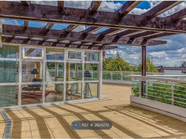 Barrier Point Road, London E16, 2 bed flat to rent, £2,800 pcm | PrimeLocation