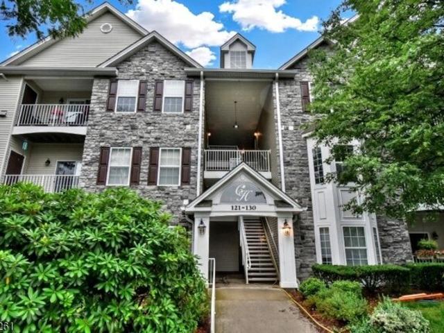 Barrister Dr Unit,butler, Condo For Sale
