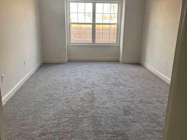 Barron's Gate At Woodbridge 2 Bedroom Apartment for Rent at 609 Duke Dr, Woodbridge, NJ 07095