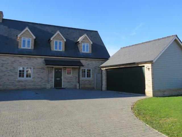 Barrow Hill, Barrow, BURY ST. EDMUNDS 4 bed house to rent £2,850 pcm £658 pw