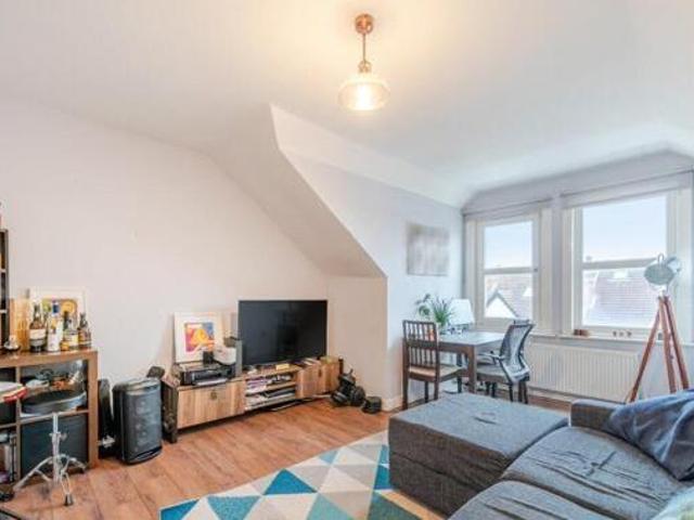 Barrow Road, Streatham, 1 Bedroom Flat