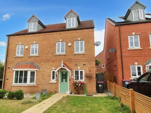 Barrow Way, Dinnington, 3 Bedroom Semi detached