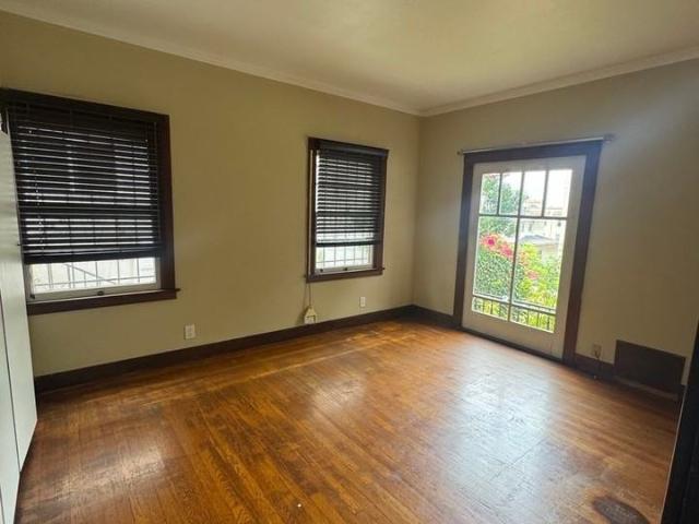 Barry Albatross Street 1 Bedroom Apartment for Rent at 2465 Albatross St, San Diego, CA 92101 Park West