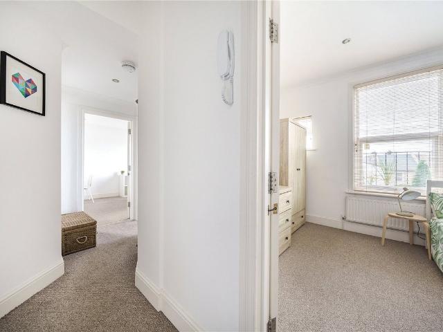 Barry Road, East Dulwich, London SE22, 1 bed flat to rent, £1,850 pcm | PrimeLocation