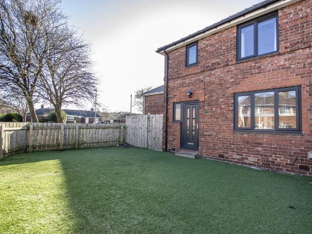 Barry Street, Dunston, Gateshead NE11, 3 bed semi detached house to rent, £1,050 pcm | PrimeLocation