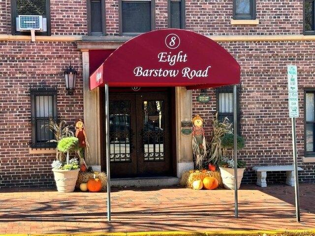 Barstow Rd Apt K, Great Neck, Property For Sale