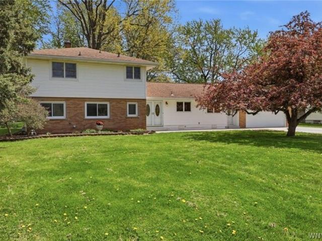 Baseline Rd, Grand Island, Home For Sale