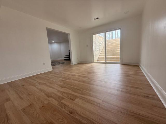 Basement Aprtment in Fredericksburg | 1 Bed Full B