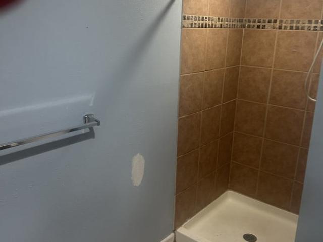 Basement for rent shared entrance and kitchen