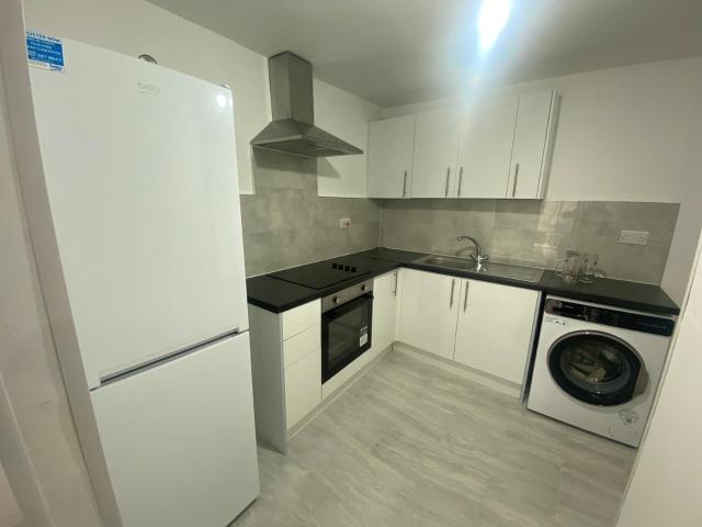 Basement Flat Plashet Grove London E6 1DA Century 21 United Kingdom