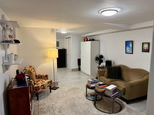 Spacious Basement & Private Bath in Hell’s Kitchen