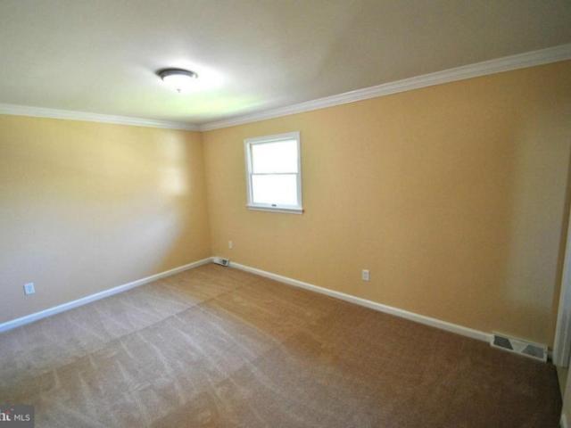 Basement Room for Rent – All Utilities Included