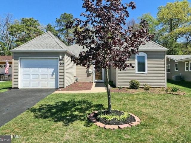 Baser Ln, Brick, Home For Sale