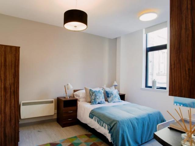 Basic 3 Bed Apartment