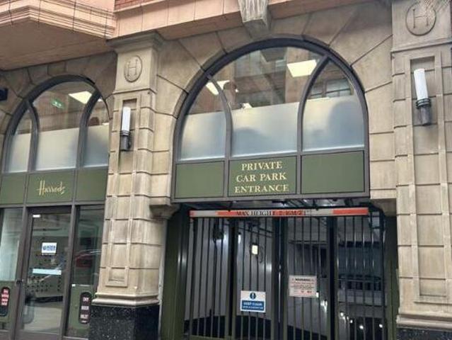 Basil Street, London, Parking For Rent