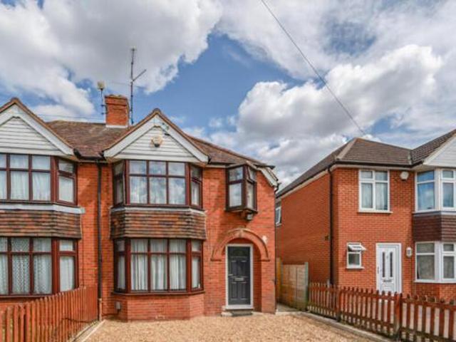 Basingstoke Road, Reading, 3 Bedroom Semi detached