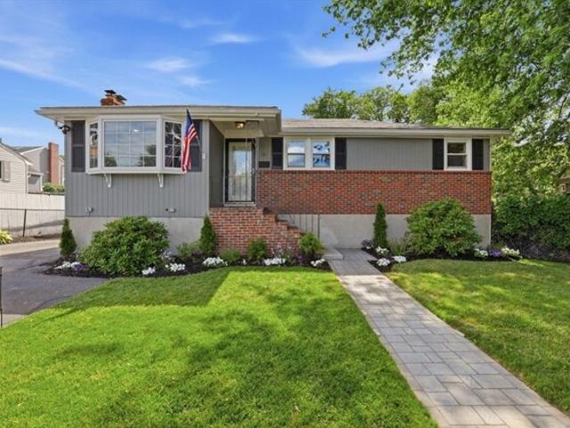 Basse Cir, Lynn, Home For Sale