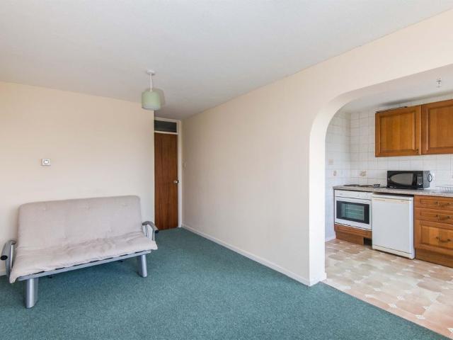 Bassett Avenue, Southampton
