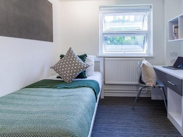 Bassett Green Road, Southampton SO16, 1 bed flat to rent, £542 pcm | PrimeLocation