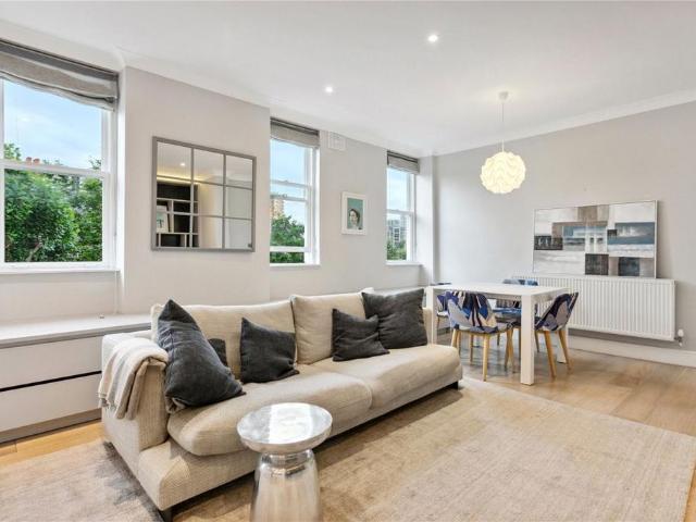 Bassett Road, London W10 2 bed flat to rent £3,700 pcm £854 pw
