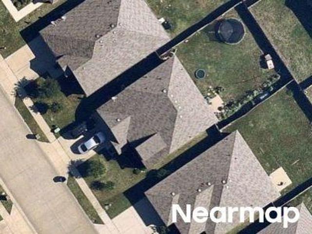 Basswood Ln