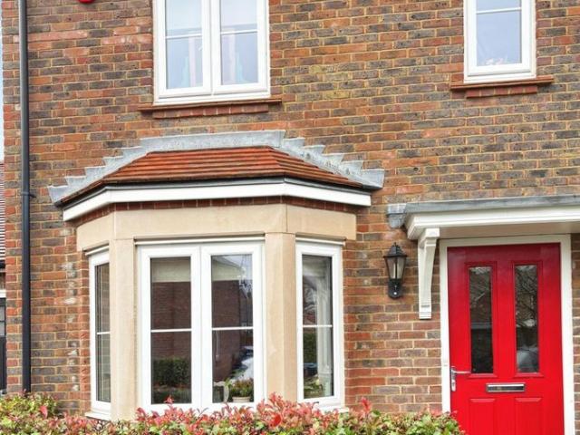 Batt Street, Burgess Hill RH15, 4 bed semi detached house to rent, £2,200 pcm | PrimeLocation