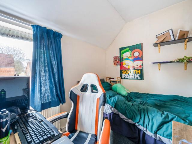 Battery Hill, Stanmore, Winchester SO22, Room to rent, £595 pcm | PrimeLocation