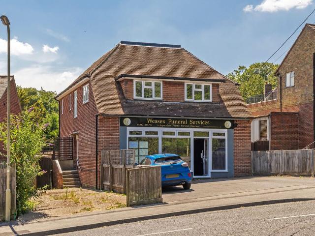 Battery Hill, Winchester SO22, 1 bed flat to rent, £1,200 pcm | PrimeLocation