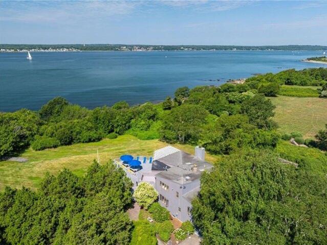 Battery Ln, Jamestown, Home For Sale