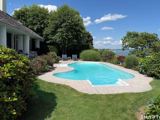 Battery Park Dr, Bridgeport, Home For Sale